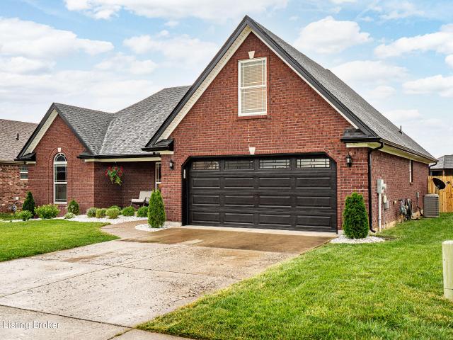 6216 John Wayne Dr