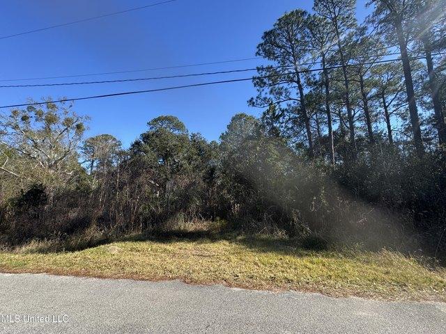 6216 Saint Martin Rd, Biloxi, MS 39532