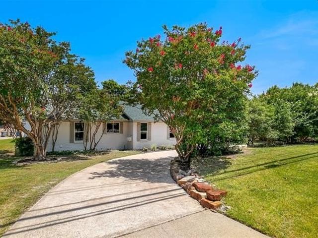 6217 Alpha Rd, Dallas, TX 75240