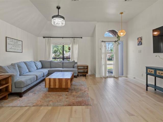 6217 Decatur Court