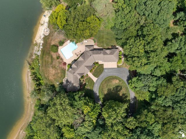 6217 Flanders Road