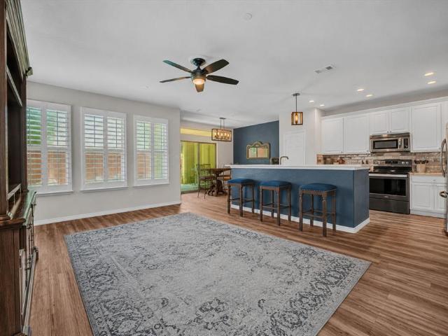 6217 Weinberg Court