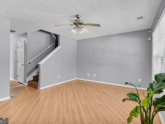 6218 Avery Street SW