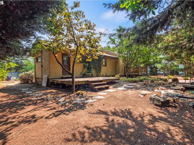 6219 N Minnesota Ave, Portland, OR 97217 | MLS #703802 | Compass