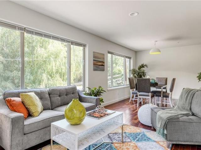 6219 NE 181st St Unit 301, Kenmore, WA 98028