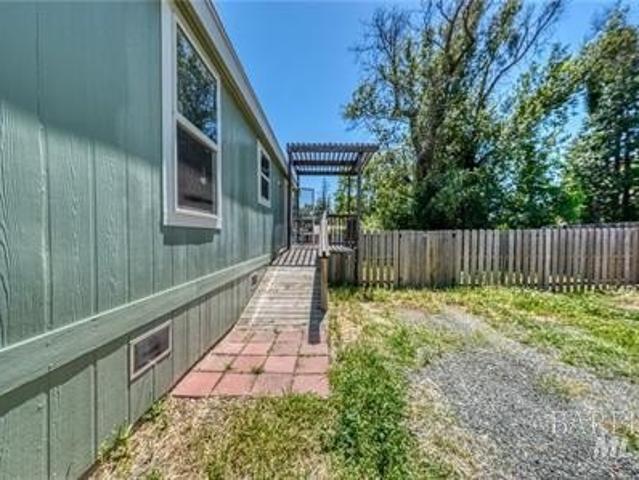 6219 Roland Dr, Lucerne, CA 95458