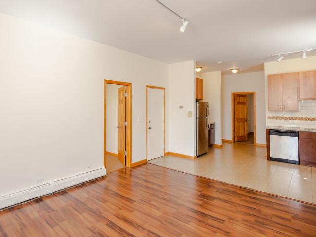 6219 S Kenwood Avenue # 3F
