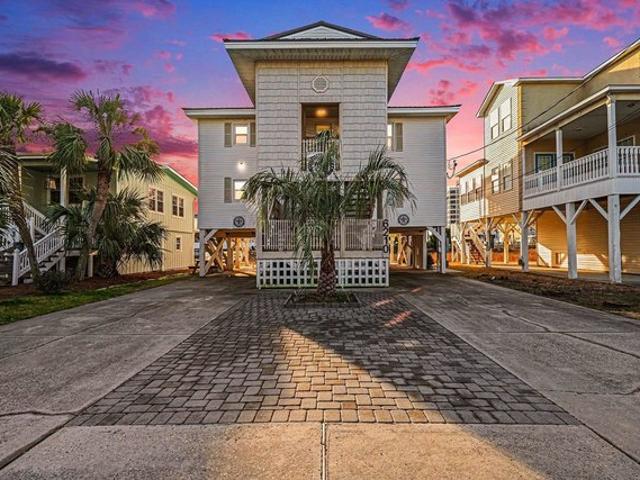 6210 Nixon St, North Myrtle Beach, SC 29582