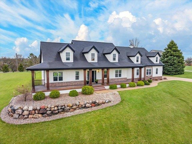 6210 Amethyst Dr, Waunakee, WI 53597