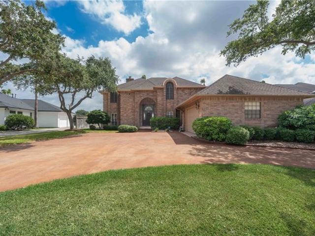 6210 Bourbonais Dr, Corpus Christi, TX 78414