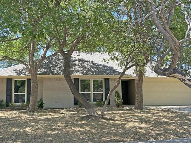 6210 Dartmouth St, Amarillo, TX 79109
