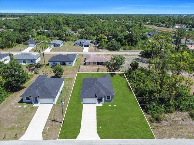 6210 Forest Ct, Labelle, FL 33935
