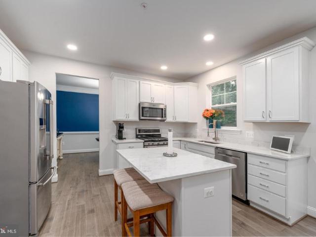 6210 Hunters Hollow Road