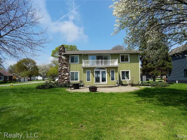 6210 Sterling Drive