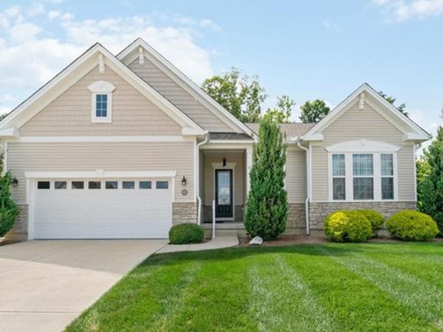 6211 Old Forest Dr, Hamilton Township, OH 45039