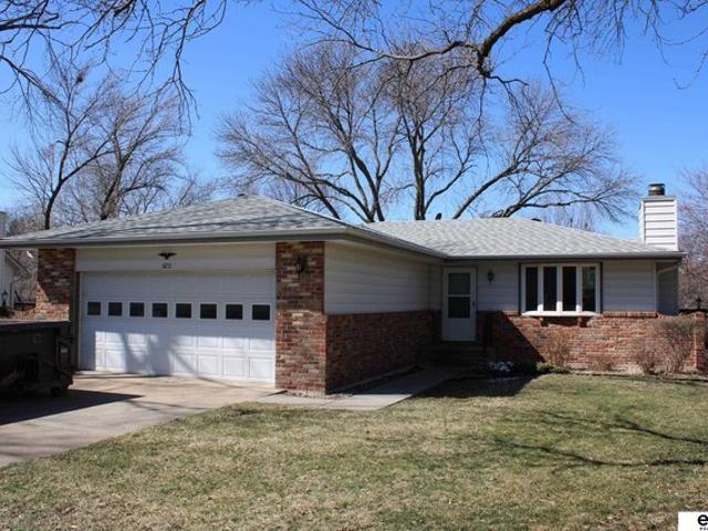 6211 Chiswick Ct, Lincoln, NE 68516