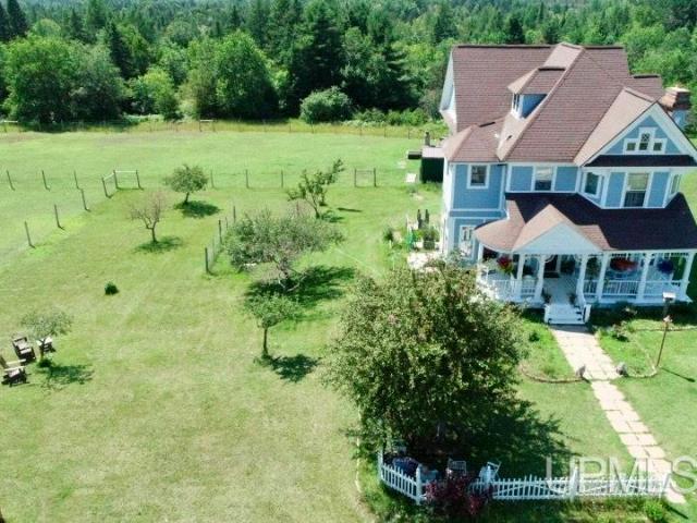6211 County Road 441 Road
