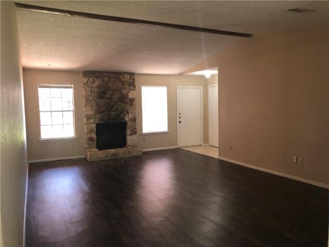 6211 Sunkist Ln, Austin, TX 78749 | MLS #6734 | Compass