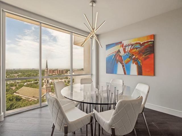 6211 W Northwest Highway # 1707