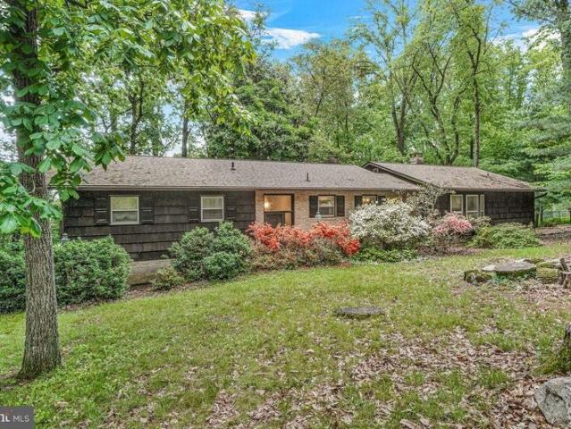 6211 white oak dr, frederick, md 21701