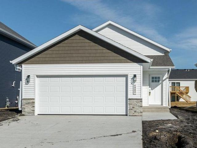 6211 87th Ave S, Horace, ND 58047