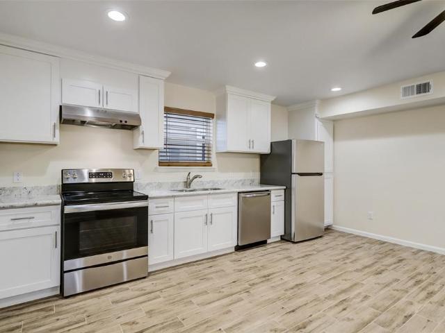 6212 Alderson