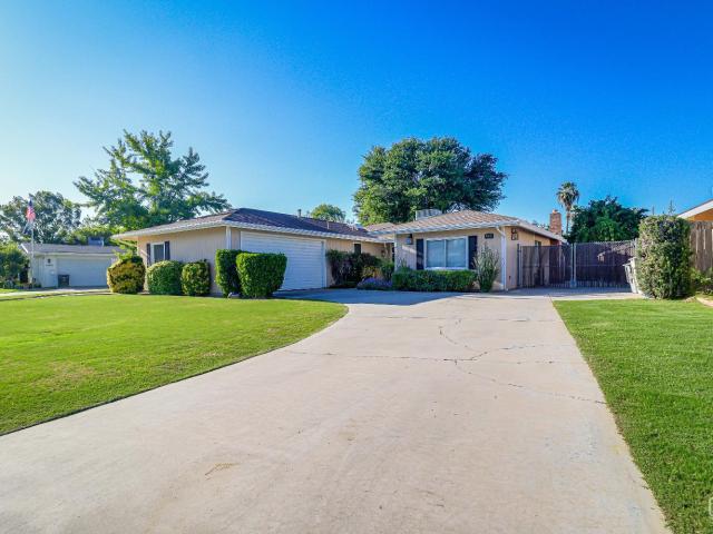 6212 Friant Drive