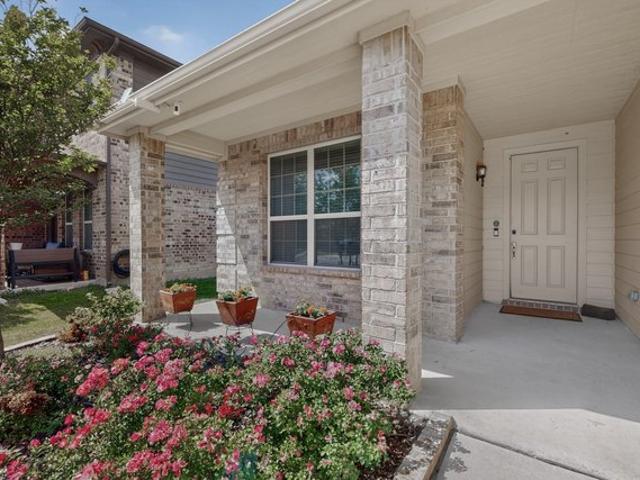 6212 Topsail Dr, Fort Worth, TX 76179