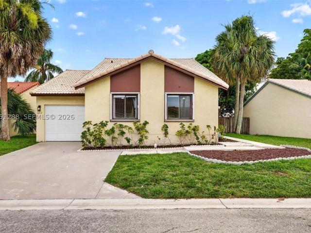 6212 97th Ct S, Boynton Beach, FL 33437