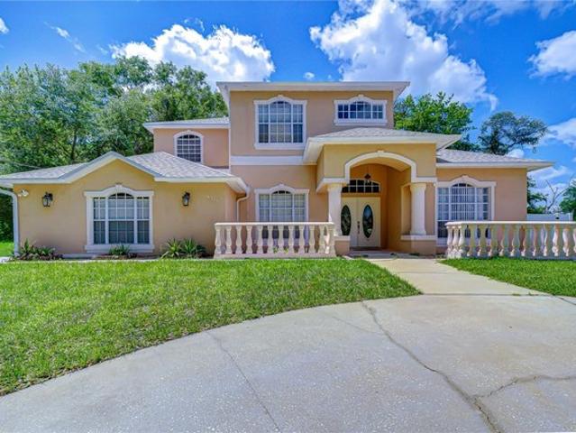 6213 Parkway Blvd, Land O Lakes, FL 34639