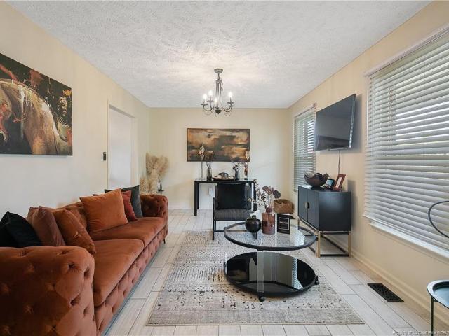 6213 Streeter Drive