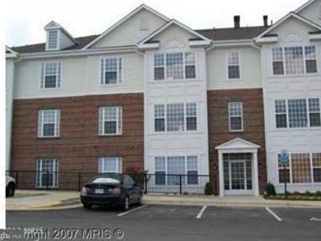 621 Cobblestone Blvd #103 Fredericksburg, VA 22401