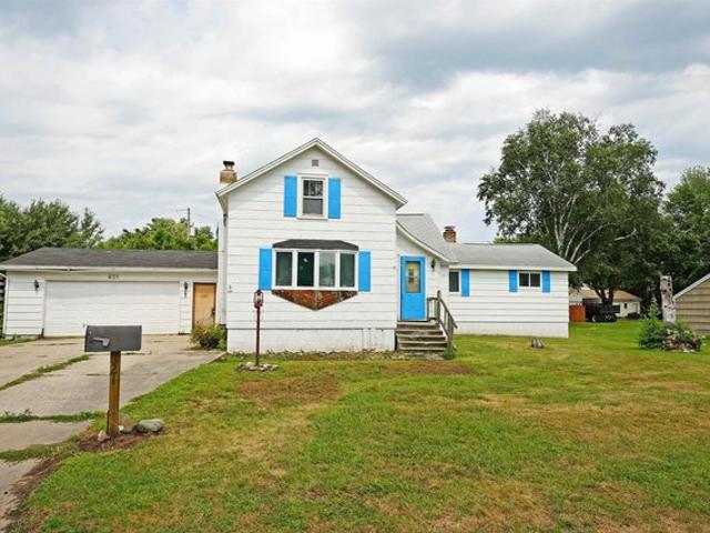 621 Congress St, Oconto, WI 54153