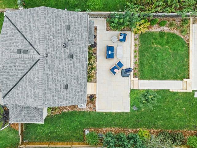 621 Cedar Lake Road S
