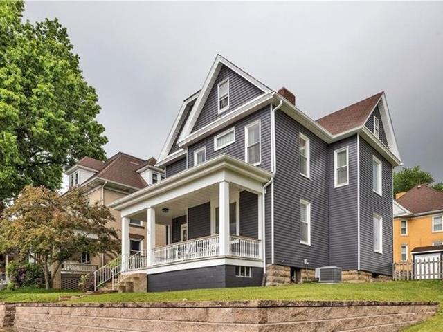621 Cedar St, Irwin, PA 15642