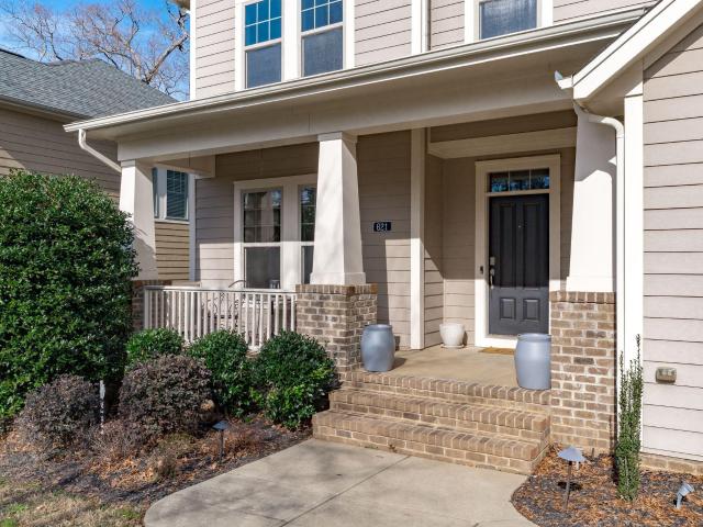 621 Ancient Oaks Dr, Holly Springs, NC 27540 | MLS #10143