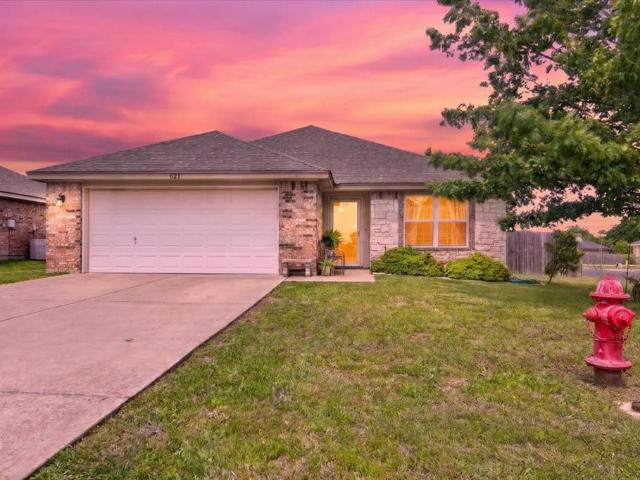 621 Apple Cross Ct, Robinson, TX 76706 | MLS #21250 | Compass