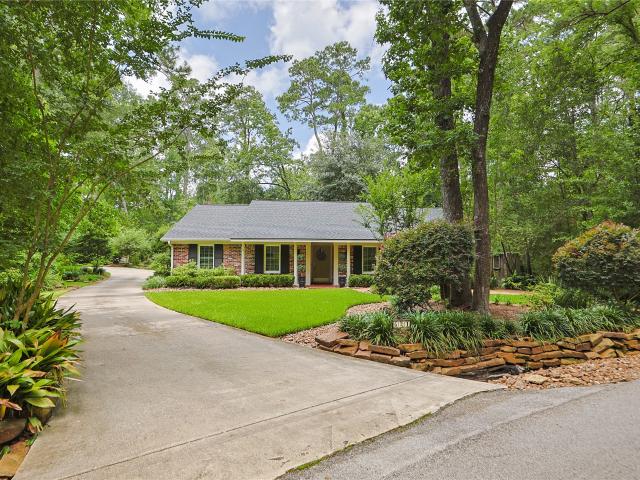 621 Augusta Park