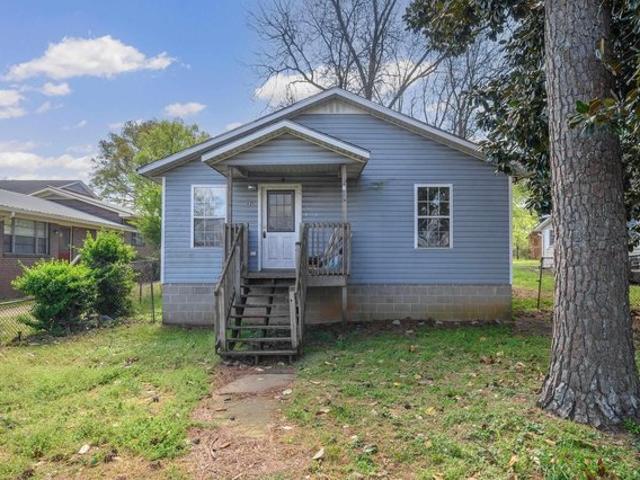 621 Bell Ave, Tarrant, AL 35217