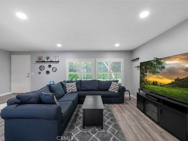 621 Briarwood Ln, San Dimas, CA 91773