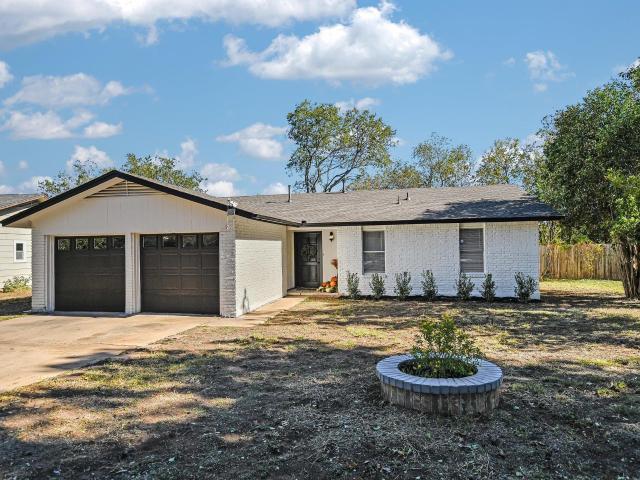 621 Buckskin Dr