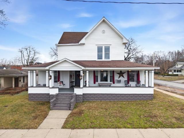 621 Girard St, Metropolis, IL