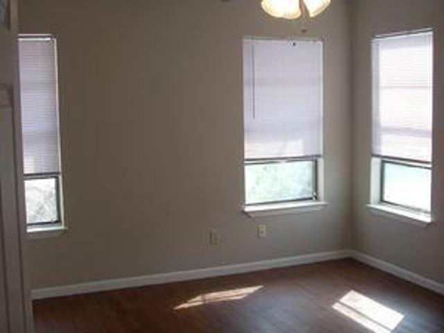 621 Glazebrook St 2 Bedroom Apartment for Rent at 621 Glazebrook St, Corpus Christi, TX 78404 Bay Area