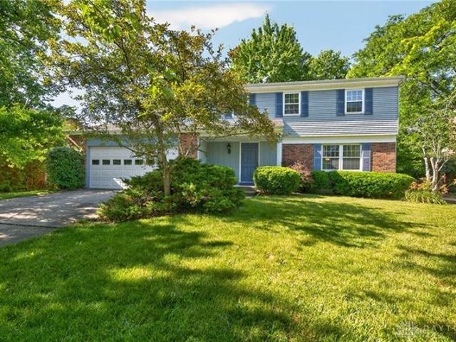 621 Glensprings Dr, Springdale, OH 45246