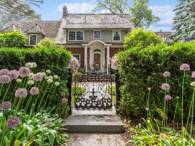 621 E Prospect Avenue, Lake Bluff, US, IL