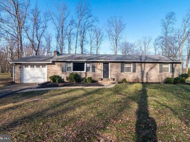 621 Elephant Rd, Perkasie, PA 18944