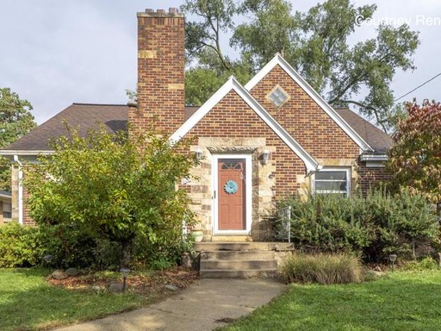 621 Hoyt St SE, Grand Rapids, MI 49507