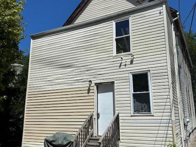 621 Helmholz Avenue