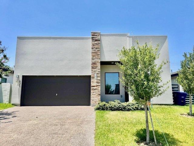 621 Journey Loop, Laredo, TX 78045