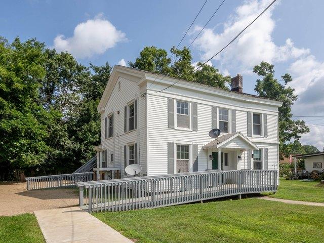 621 Oak St, Paw, MI 49079